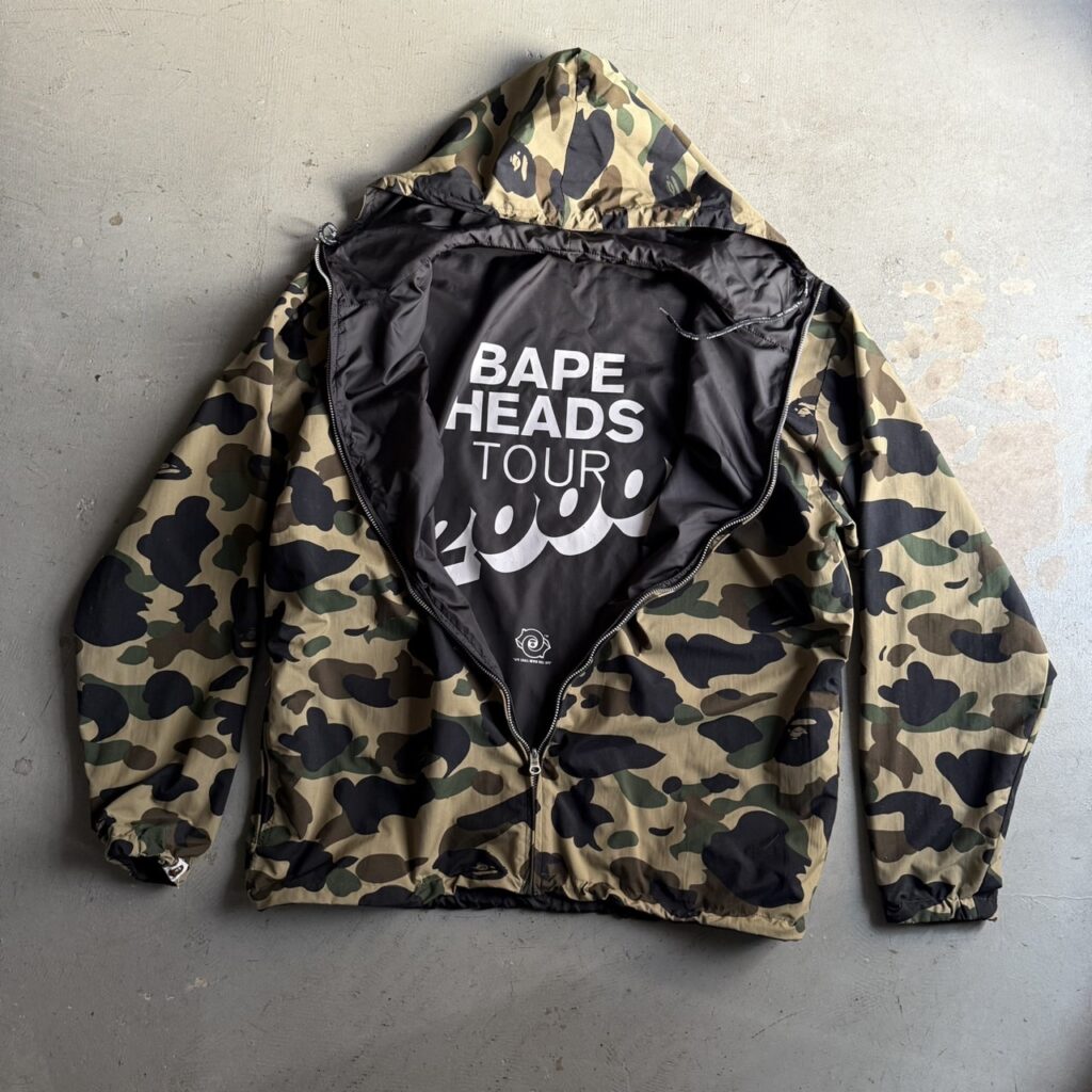 2000 A BATHING APE “BAPE HEADS TOUR” Reversible Jacket - blue room